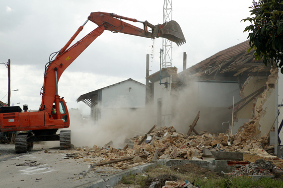 Diferentes tipos de demolição e sua importância