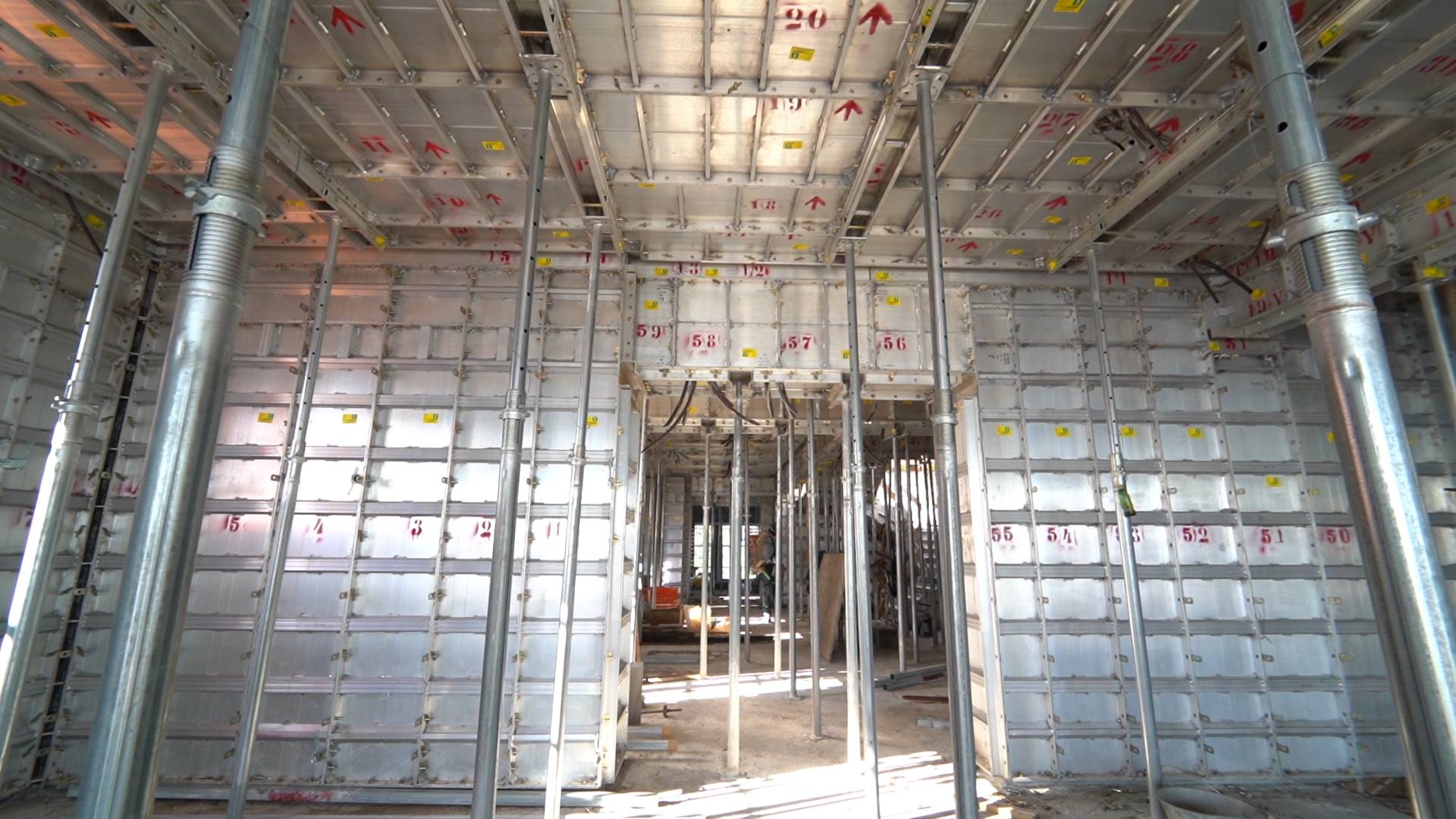 Saiba o que são as Gang Forms [ e por que usar na construção civil]