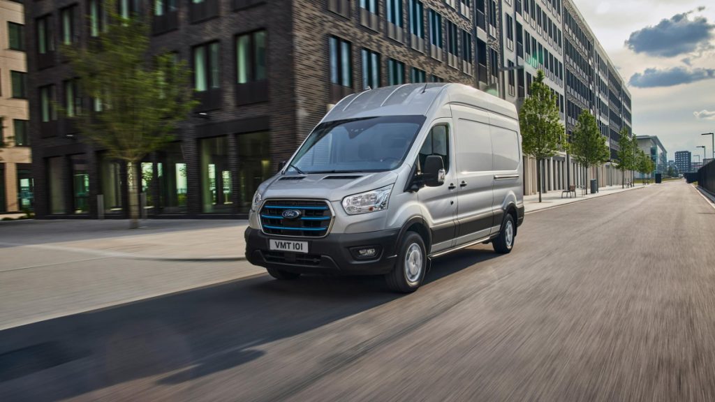 Conheça os novos modelos da linha FORD Transit para 2023