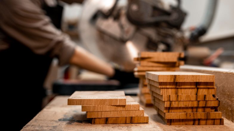 Dicas de como economizar madeira na construção civil