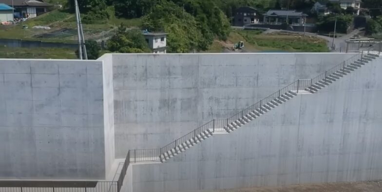 Muralha Anti-Tsunami: Arma Secreta do Japão Contra Desastres